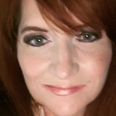 Sparkle Lips And Creations - Marketspread